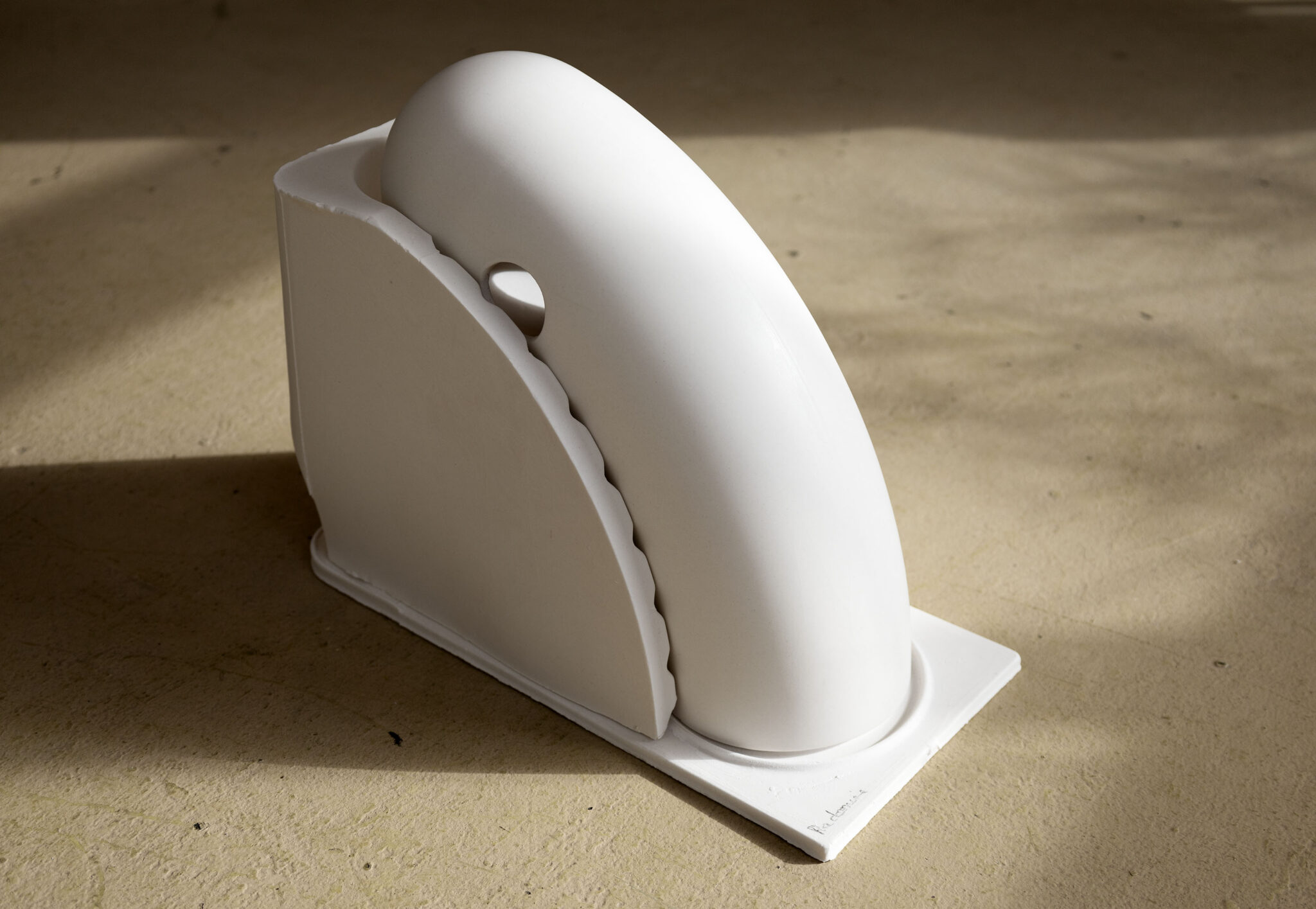 Hyphen Table simple - Lighting designers and manufacturers in Canada